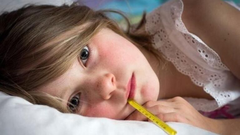 Scarlet fever in children | What is scarlet fever, symptoms and how is ...